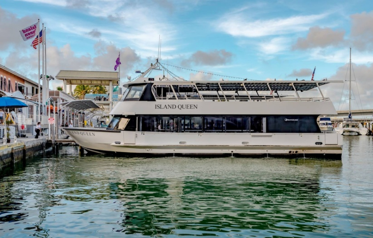 Sobre Nosotros | Paseos en Barco Miami